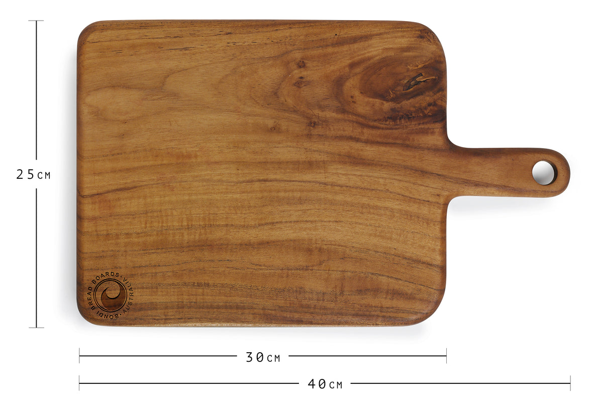 Roscoe- medium cutting and serving board with handle – Bondi Bread Boards